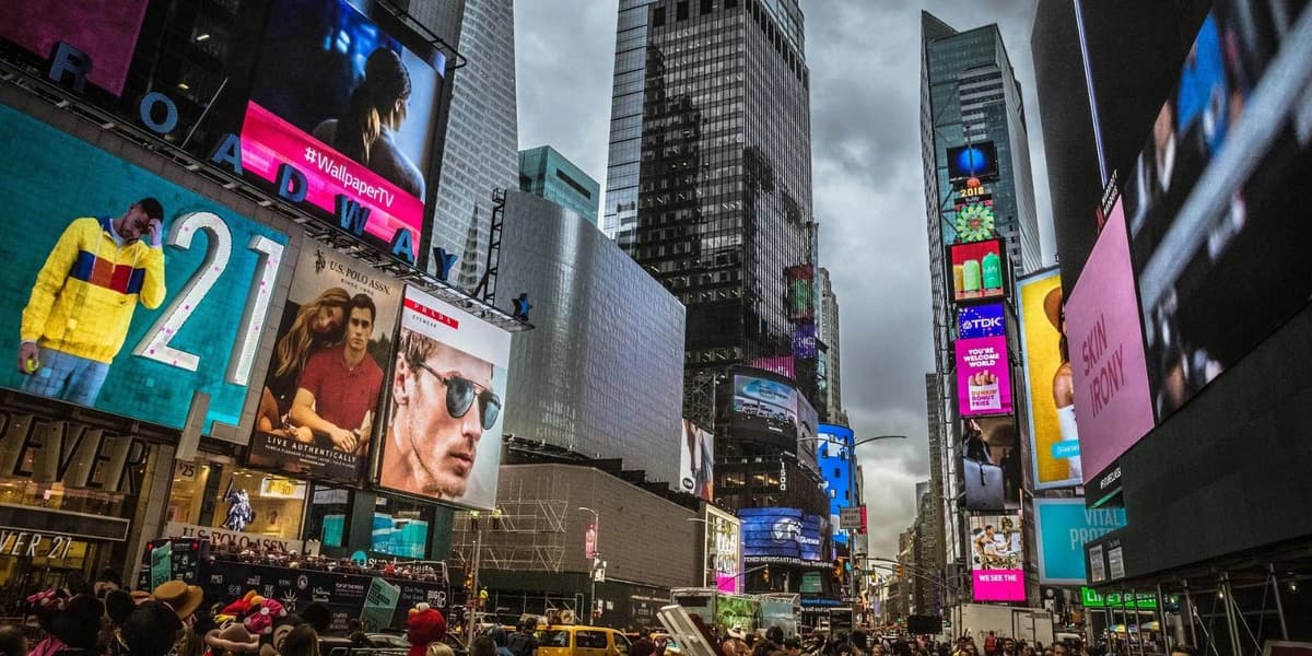 Times Square - Facts for Kids (+ Free Printables) | ToriToriPadi